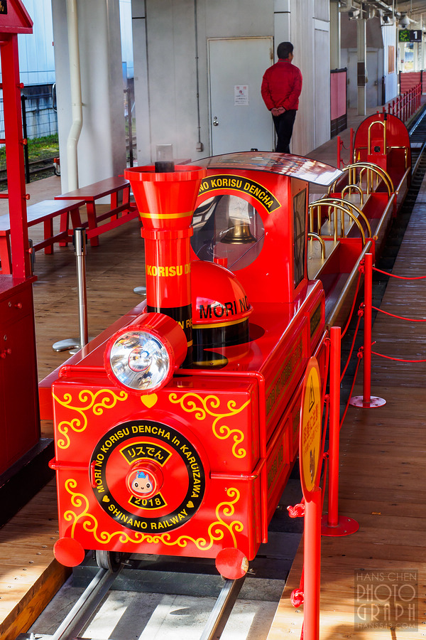 長野︱ROKUMON觀光列車之旅 (下)，超可愛的「森林的小松鼠 Kids Station in 輕井澤」列車體驗 | 翰斯輕旅攝